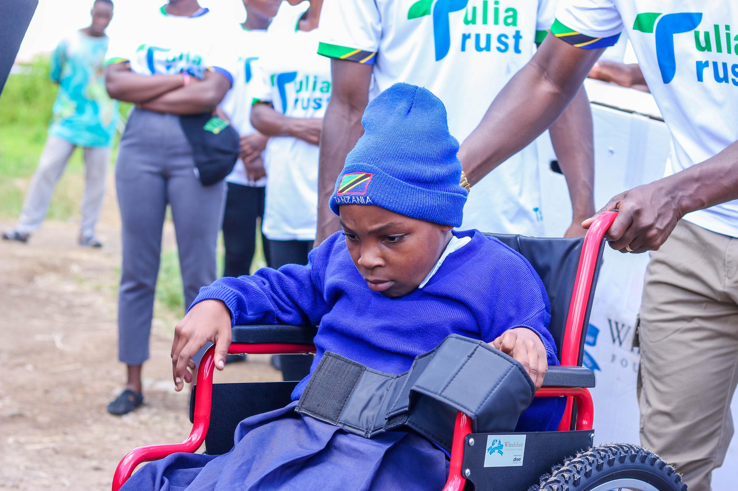 TULIA TRUST YAMPA TABASAMU MTOTO MWENYE ULEMAVU - Tulia Trust