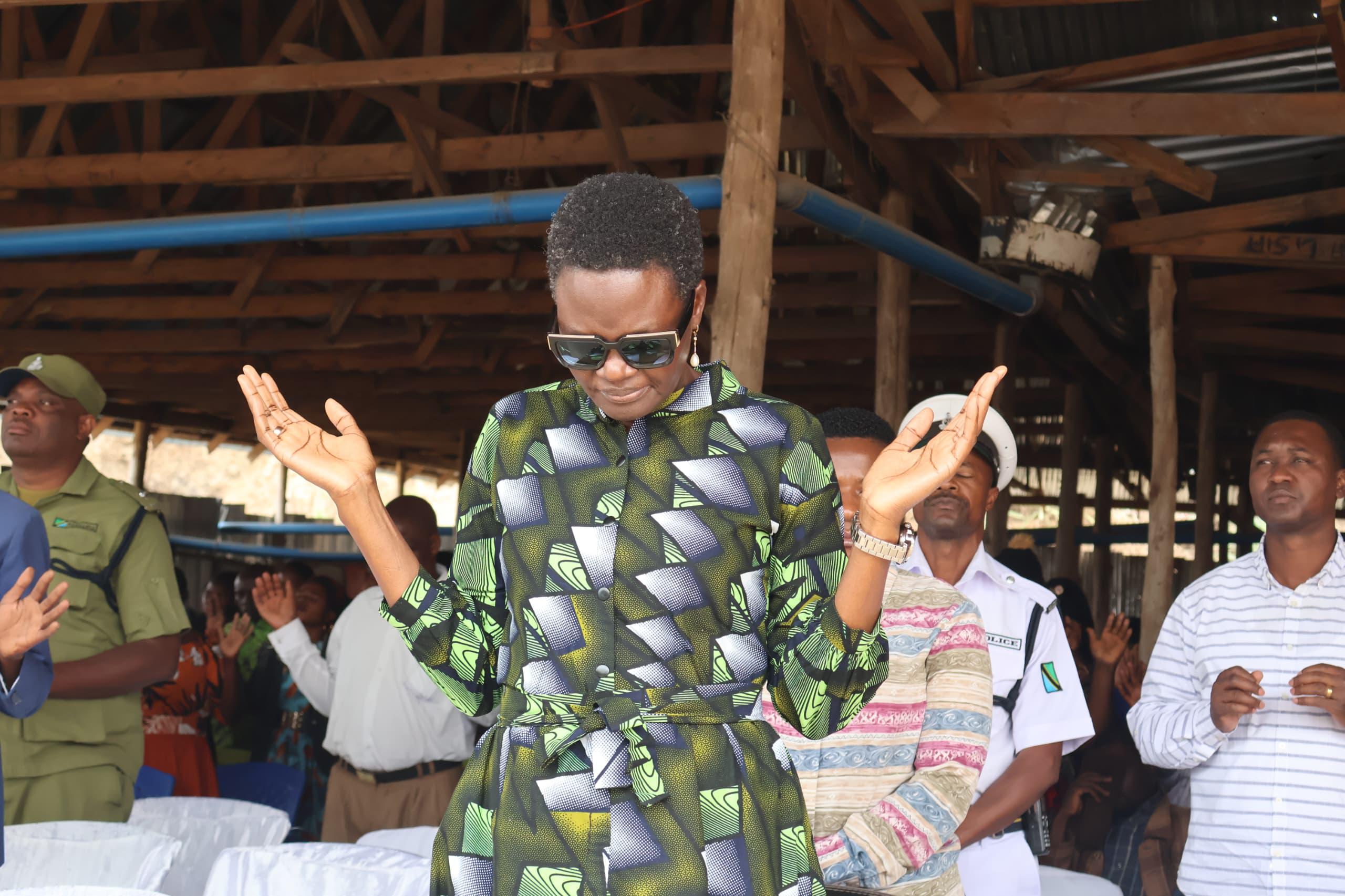 DKT. TULIA APEWA TANO KUWEZESHA WANANCHI - Tulia Trust